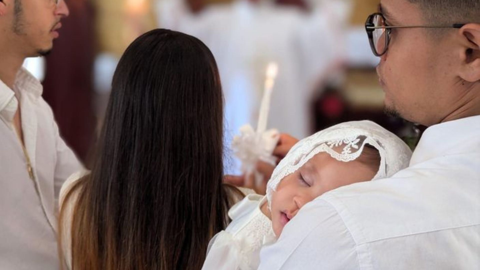 How to Choose Godparents and What to Gift Them – Liumy Albums